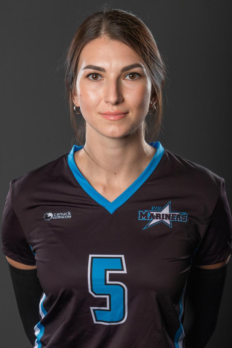 Alum of the Month: Yevgeniya (Jane) Lytvynenko | Vancouver Island ...